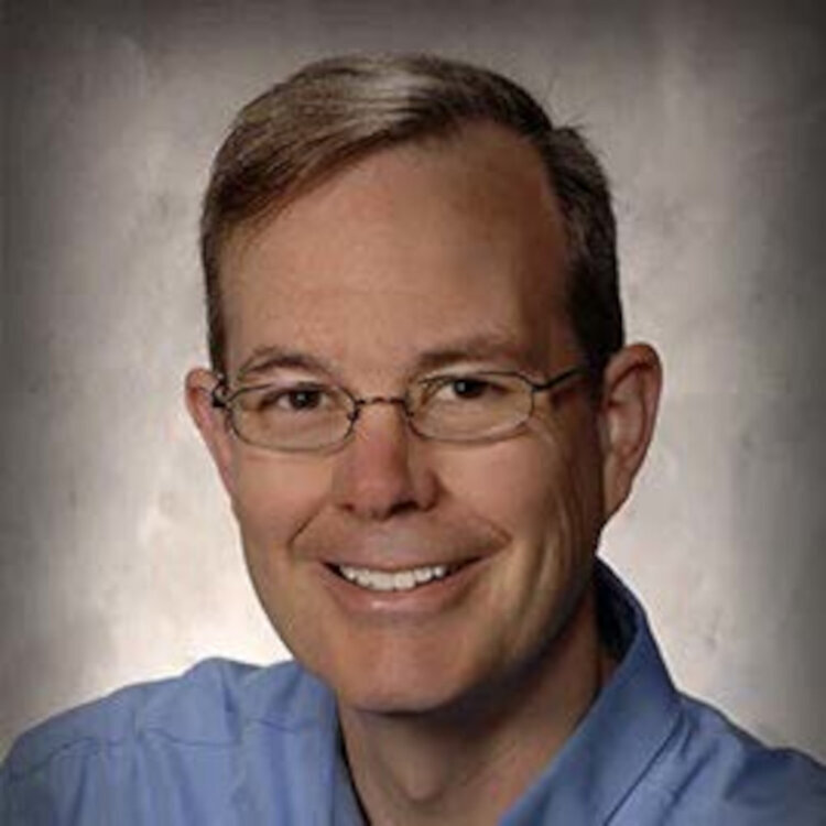 People - Dr David Cinader - Dental Tribune International