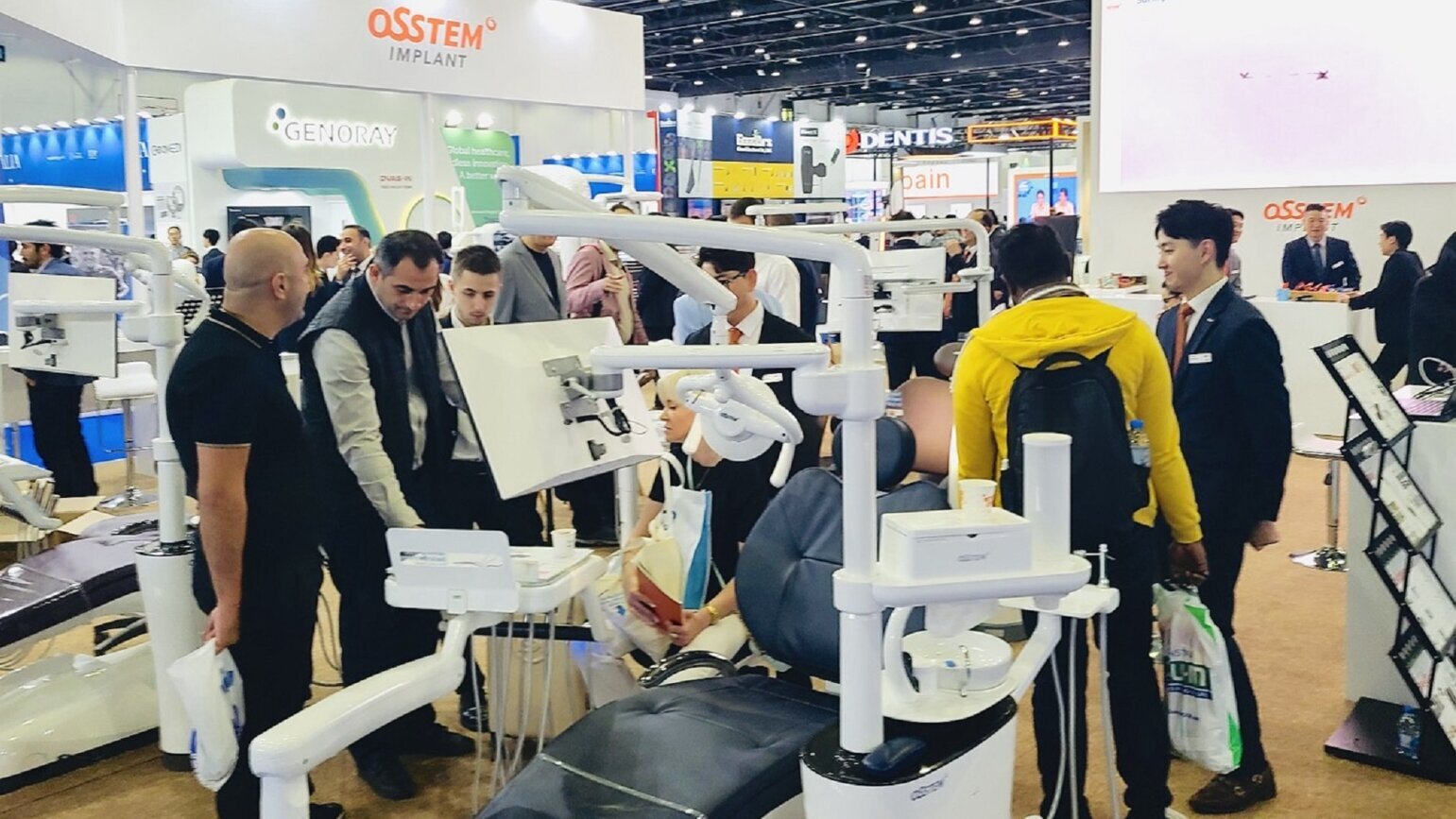 Osstem Implant at AEEDC Dubai 2025