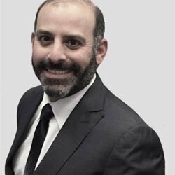 People - Dr Isaac Tawil - Dental Tribune US