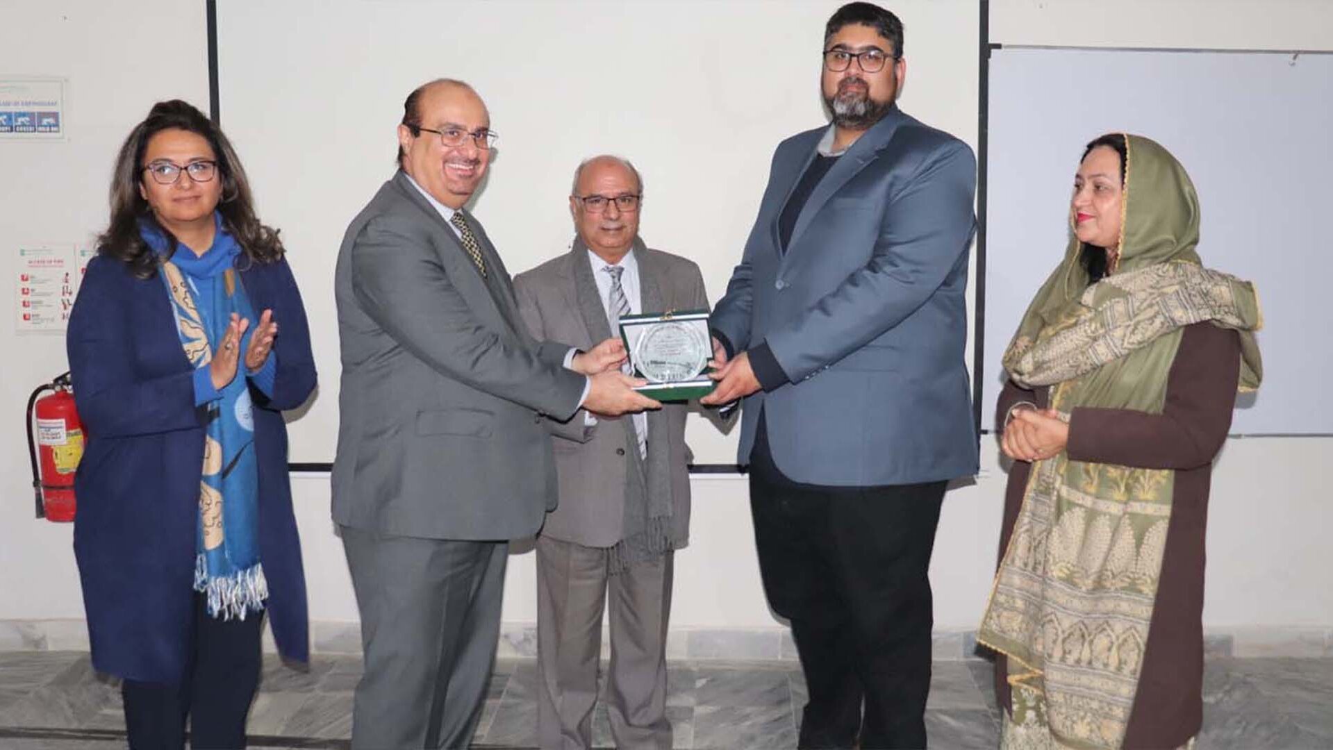 DT News - Pakistan - IM&DC empowers healthcare students with AI skills ...