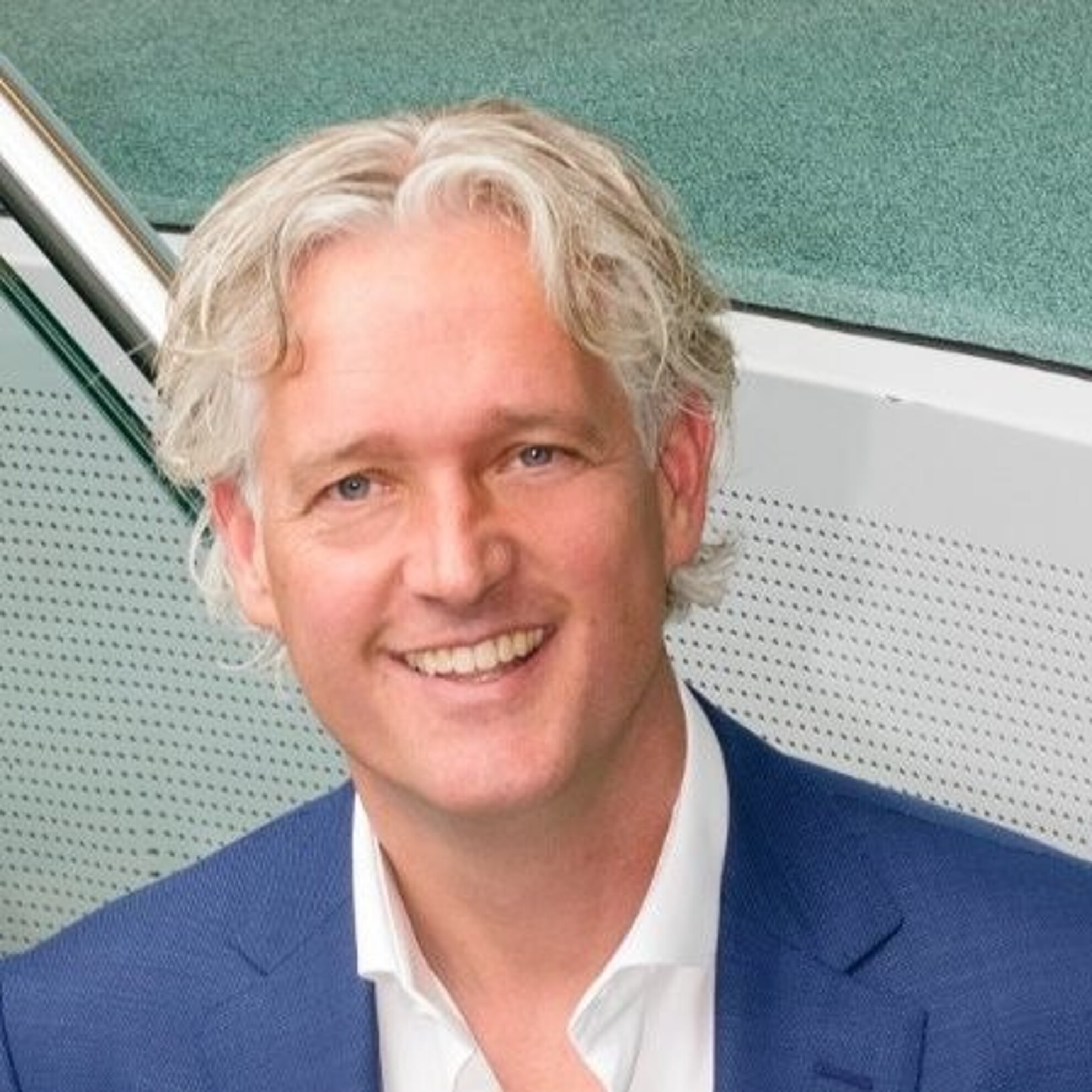 An interview with Basiq Dental owner Bart van Eijndhoven