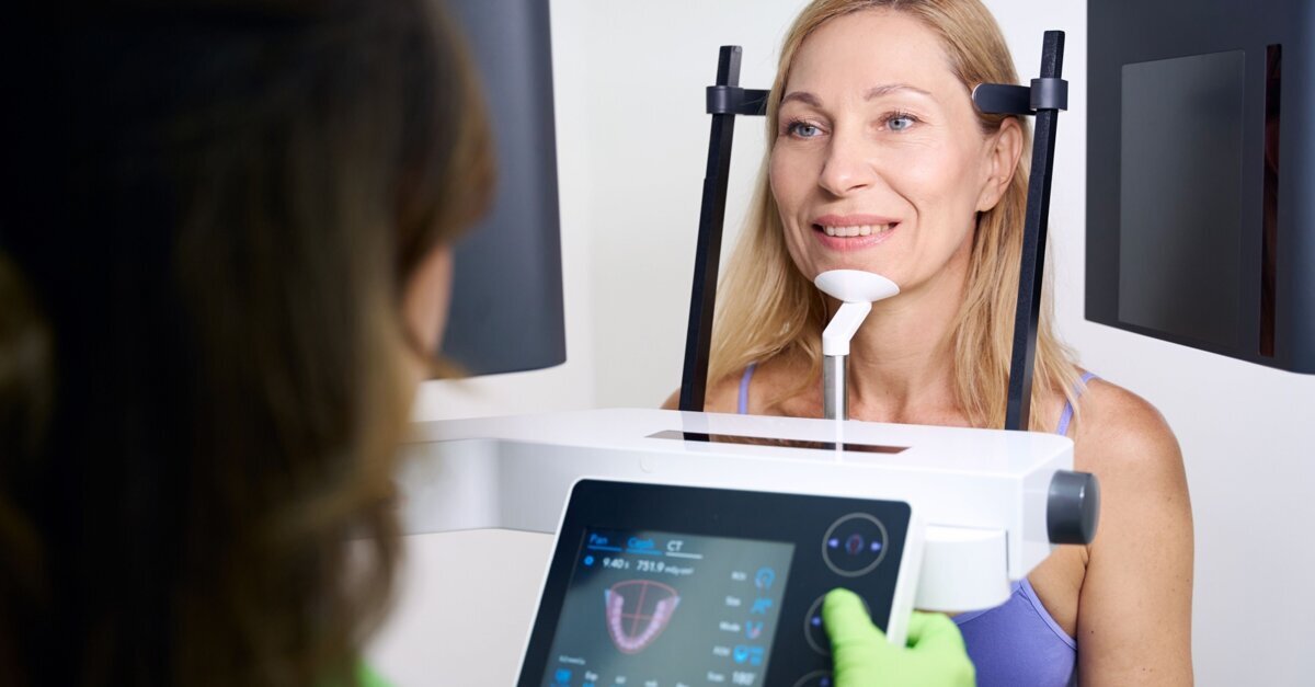 Webinar on guided surgery, CBCT and CAD/CAM technology