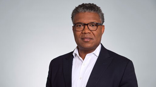 DT News - Italy - Henry Schein nomina Frederick M. Lowery Chief ...