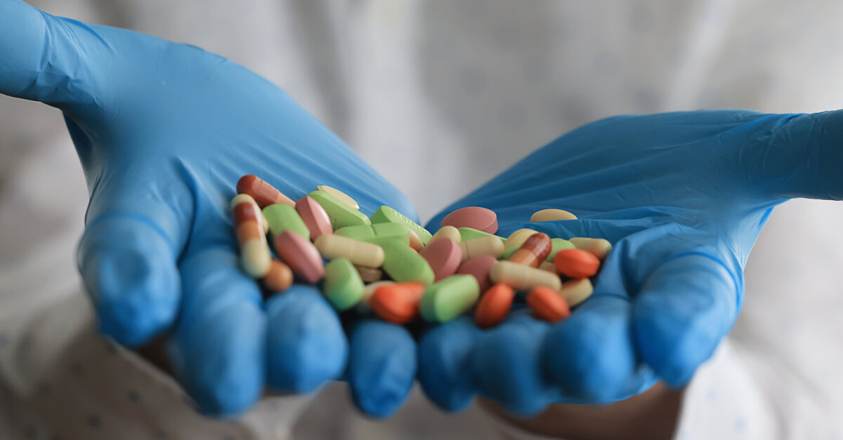 An interview with Prof. Elham Talib Kateeb on antibiotics